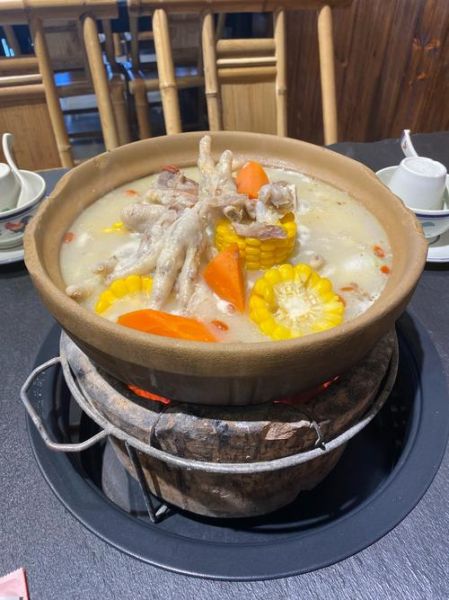 猪脊骨怎么做好吃_猪脊骨煲汤最佳搭配-第2张图片-山城妙识 猪脊骨怎么做好吃_猪脊骨煲汤最佳搭配-第2张图片-山城妙识