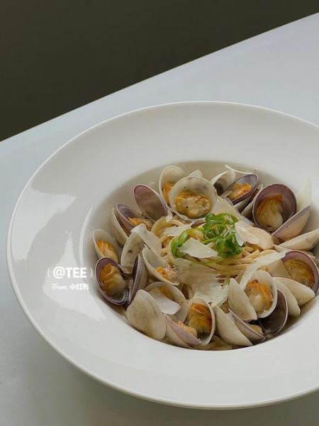 花蛤海鲜意面怎么做_花蛤意面去沙技巧-第3张图片-山城妙识