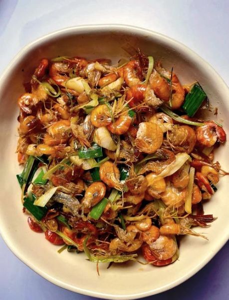 小河虾怎么炒_小河虾炒多久才熟-第1张图片-山城妙识 小河虾怎么炒_小河虾炒多久才熟-第1张图片-山城妙识