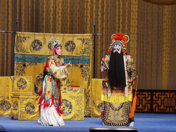 霸王别姬京剧剧情_霸王别姬历史背景-第1张图片-山城妙识 霸王别姬京剧剧情_霸王别姬历史背景-第1张图片-山城妙识