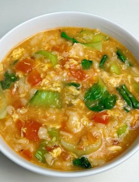 西红柿鸡蛋疙瘩汤的热量_减肥期间能吃吗-第1张图片-山城妙识