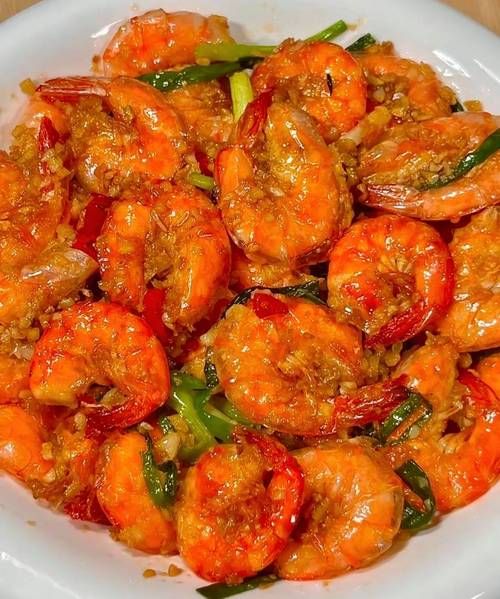 爆炒蒜蓉基围虾怎么做_蒜蓉基围虾家常做法-第3张图片-山城妙识 爆炒蒜蓉基围虾怎么做_蒜蓉基围虾家常做法-第3张图片-山城妙识