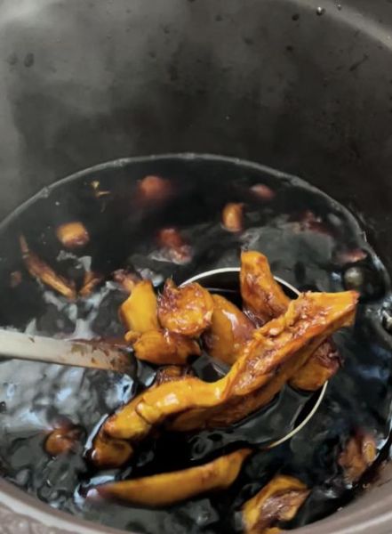 广东猪脚姜醋的功效_孕妇能吃吗-第1张图片-山城妙识