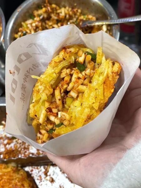 铁板土豆丝饼怎么做_摆摊土豆丝饼配方-第1张图片-山城妙识 铁板土豆丝饼怎么做_摆摊土豆丝饼配方-第1张图片-山城妙识