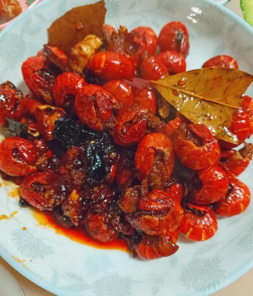 龙虾尾怎么做好吃麻辣_麻辣龙虾尾做法窍门-第2张图片-山城妙识 龙虾尾怎么做好吃麻辣_麻辣龙虾尾做法窍门-第2张图片-山城妙识