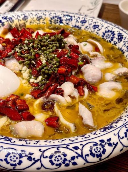 水煮全鱼怎么做_水煮全鱼用什么鱼最好-第1张图片-山城妙识 水煮全鱼怎么做_水煮全鱼用什么鱼最好-第1张图片-山城妙识