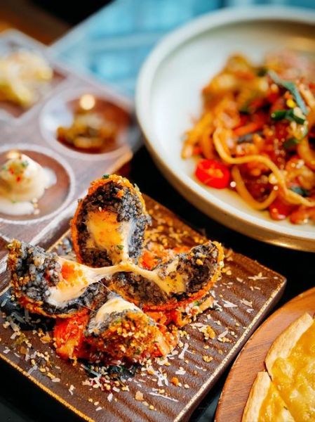 韩国料理图片实拍_正宗韩餐摆盘技巧-第3张图片-山城妙识