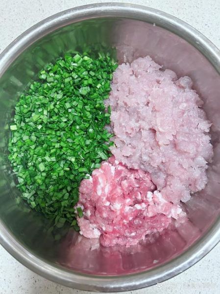 鲅鱼馅怎么调才鲜嫩_鲅鱼馅饺子最忌放什么-第2张图片-山城妙识 鲅鱼馅怎么调才鲜嫩_鲅鱼馅饺子最忌放什么-第2张图片-山城妙识