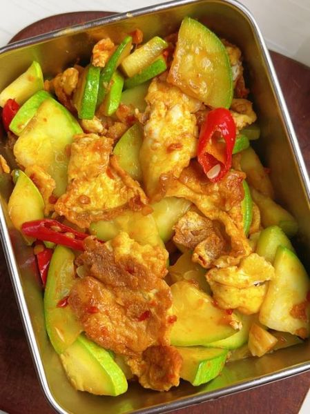 西葫芦炒鸡蛋的营养价值_适合减肥吗-第2张图片-山城妙识