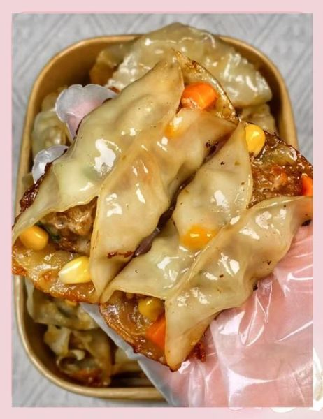 家常小吃做法大全_如何做出外酥里嫩的锅贴-第2张图片-山城妙识