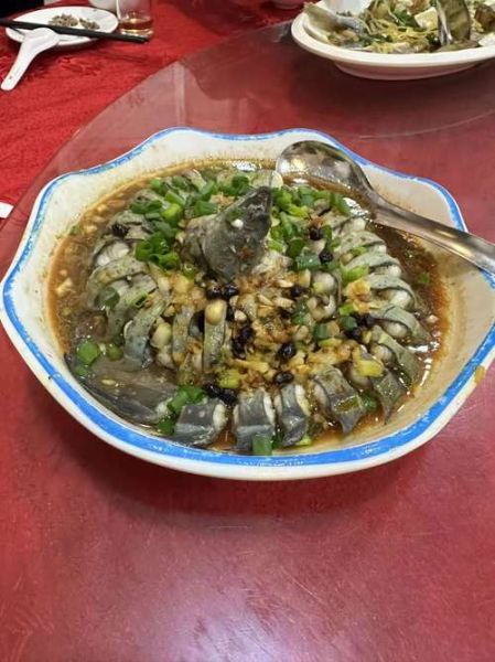 白鳝怎么做好吃_清蒸白鳝的家常做法-第1张图片-山城妙识