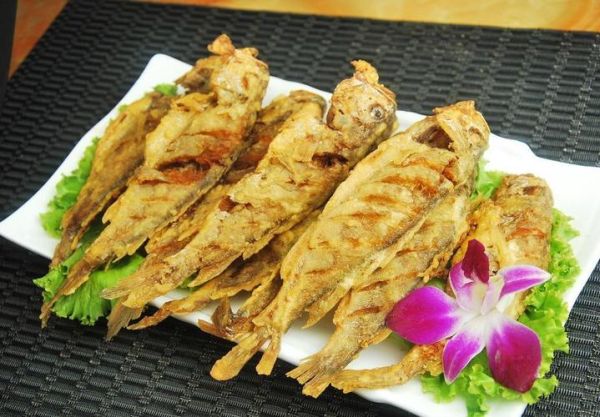 香炸小黄鱼怎么做_香炸小黄鱼用什么粉-第1张图片-山城妙识