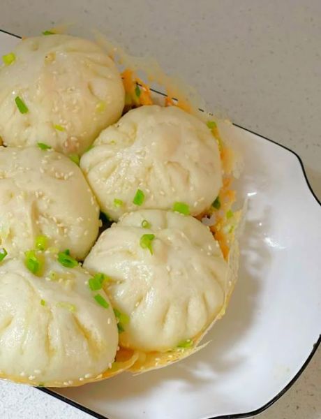 水煎包的家常做法_水煎包怎么做才酥脆多汁-第1张图片-山城妙识