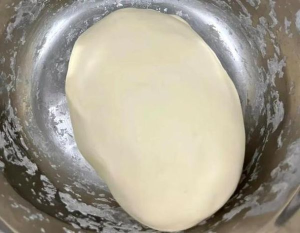 白糖十分钟发面方法_十分钟发面怎么做-第1张图片-山城妙识 白糖十分钟发面方法_十分钟发面怎么做-第1张图片-山城妙识