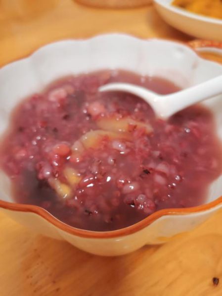 紫米粥怎么煮_紫米粥需要提前泡多久-第2张图片-山城妙识 紫米粥怎么煮_紫米粥需要提前泡多久-第2张图片-山城妙识