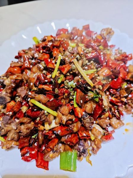 辣子鸡怎么做最好吃_辣子鸡正宗做法-第1张图片-山城妙识 辣子鸡怎么做最好吃_辣子鸡正宗做法-第1张图片-山城妙识