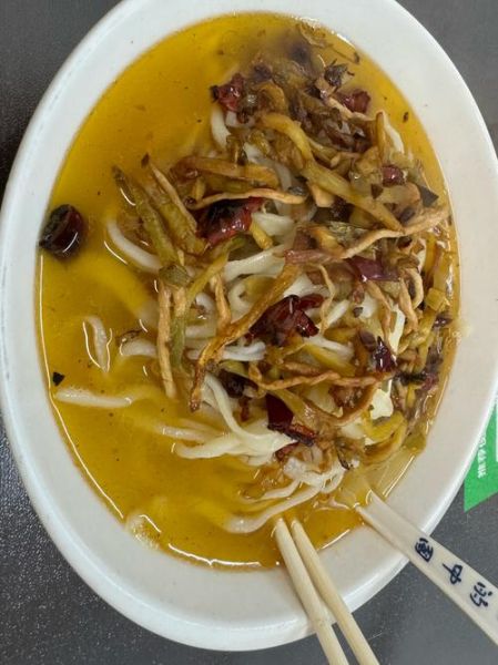 肉丝面汤汁怎么做好吃_肉丝面汤汁配方比例-第3张图片-山城妙识