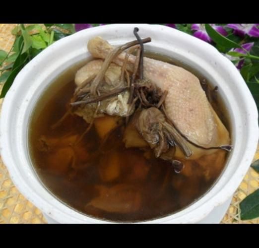 茶树菇烧鸭怎么做_茶树菇烧鸭的做法窍门-第1张图片-山城妙识 茶树菇烧鸭怎么做_茶树菇烧鸭的做法窍门-第1张图片-山城妙识