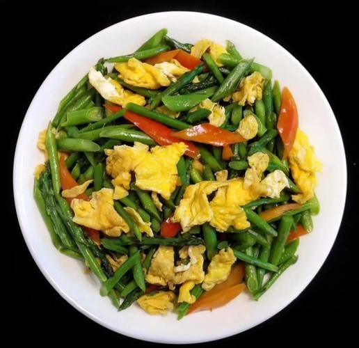 芦笋炒鸡蛋怎么炒才嫩_芦笋炒鸡蛋要不要焯水-第2张图片-山城妙识