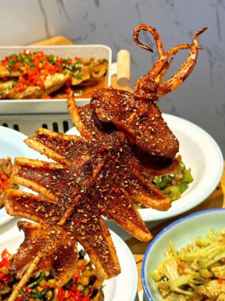 铁板鱿鱼怎么做好吃_铁板鱿鱼腌制多久入味-第1张图片-山城妙识