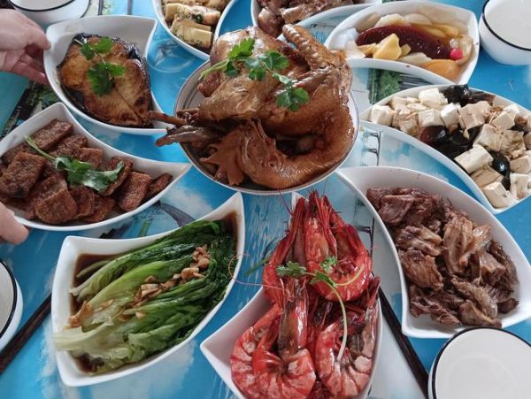 10人一桌菜怎么搭配_一桌十人菜量多少合适-第2张图片-山城妙识 10人一桌菜怎么搭配_一桌十人菜量多少合适-第2张图片-山城妙识