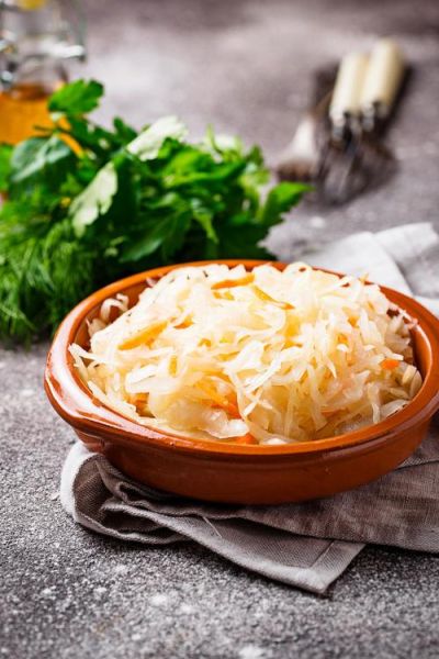 银耳凉拌怎么做好吃_银耳凉菜需要焯水吗-第2张图片-山城妙识 银耳凉拌怎么做好吃_银耳凉菜需要焯水吗-第2张图片-山城妙识