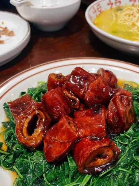 上海本帮菜哪里最正宗_人均200元能吃到哪些地道美食-第1张图片-山城妙识