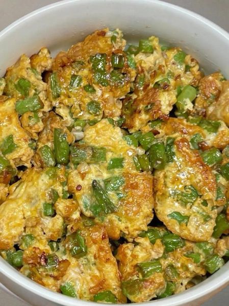 豆角炒鸡蛋怎么炒才好吃_豆角炒鸡蛋要不要焯水-第2张图片-山城妙识