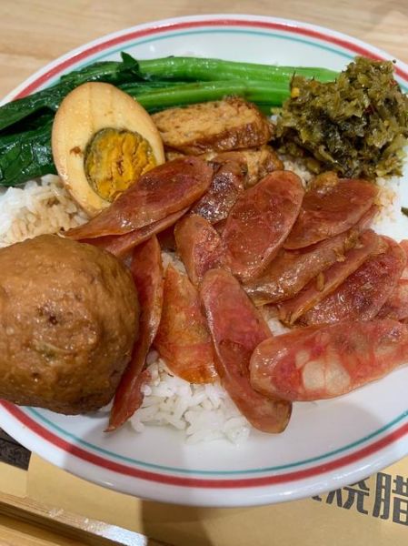 香肠饭怎么做好吃_香肠饭做法窍门-第3张图片-山城妙识