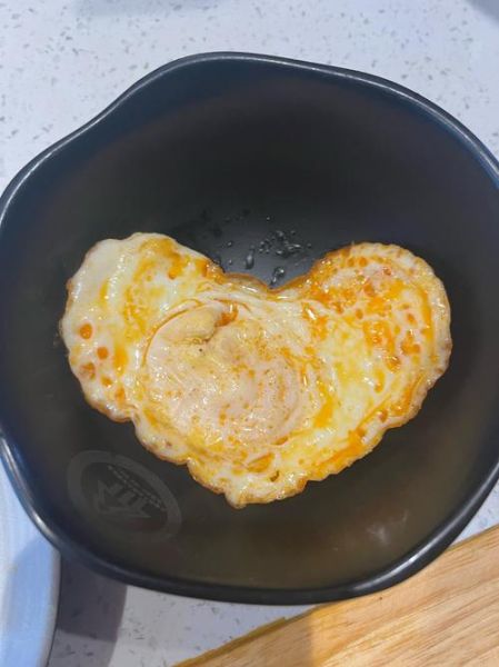 荷包蛋怎么做才圆不破_荷包蛋简单做法-第2张图片-山城妙识 荷包蛋怎么做才圆不破_荷包蛋简单做法-第2张图片-山城妙识