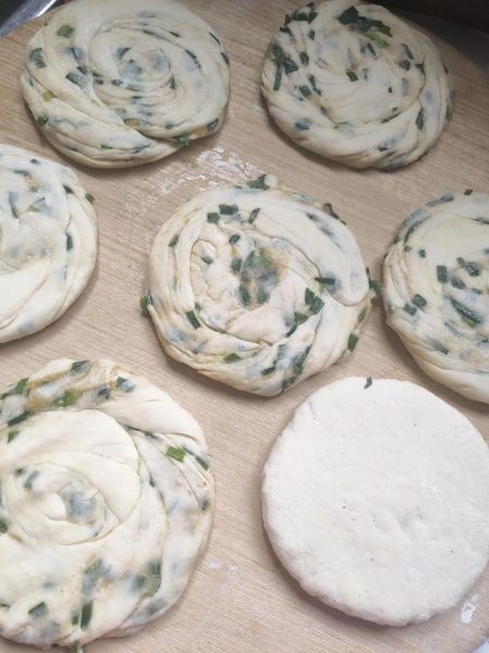 油香饼怎么做_油香饼的家常做法-第1张图片-山城妙识