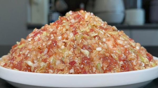 猪肉饺子馅怎么调才嫩_猪肉饺子馅做法大全窍门-第3张图片-山城妙识