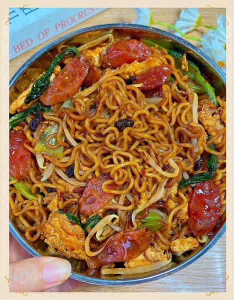 最简单的炒方便面怎么做_炒方便面需要几分钟-第1张图片-山城妙识 最简单的炒方便面怎么做_炒方便面需要几分钟-第1张图片-山城妙识