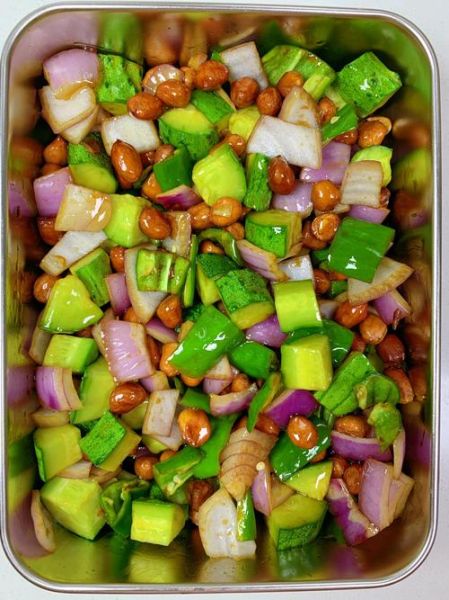 糖醋花生米怎么做_洋葱版做法窍门-第1张图片-山城妙识 糖醋花生米怎么做_洋葱版做法窍门-第1张图片-山城妙识