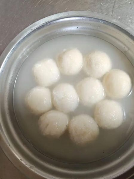 油炸不爆元宵怎么做_为什么元宵会爆-第2张图片-山城妙识 油炸不爆元宵怎么做_为什么元宵会爆-第2张图片-山城妙识