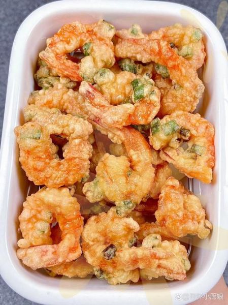 软炸虾仁怎么做_软炸虾仁的家常做法视频-第3张图片-山城妙识