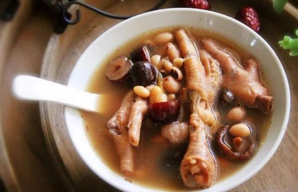 鸡爪跟什么煲汤好吃_鸡爪汤最佳搭配-第3张图片-山城妙识 鸡爪跟什么煲汤好吃_鸡爪汤最佳搭配-第3张图片-山城妙识