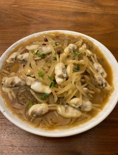 萝卜蛏子汤怎么做_蛏子去沙最快的方法-第1张图片-山城妙识 萝卜蛏子汤怎么做_蛏子去沙最快的方法-第1张图片-山城妙识