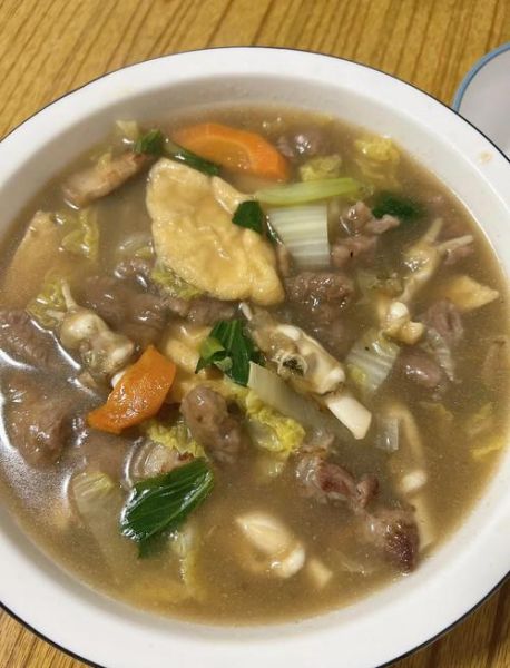 萝卜蛏子汤怎么做_蛏子去沙最快的方法-第2张图片-山城妙识 萝卜蛏子汤怎么做_蛏子去沙最快的方法-第2张图片-山城妙识