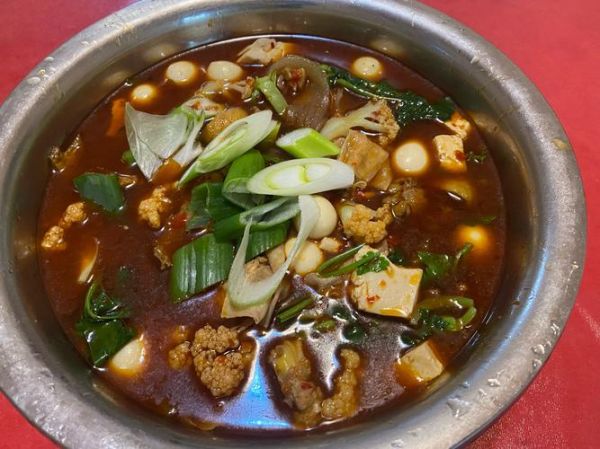 鸡肉火锅配菜有哪些_鸡肉火锅配菜怎么搭配-第3张图片-山城妙识 鸡肉火锅配菜有哪些_鸡肉火锅配菜怎么搭配-第3张图片-山城妙识