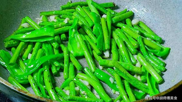 炒豇豆角怎么炒才脆_炒豇豆角要不要焯水-第3张图片-山城妙识