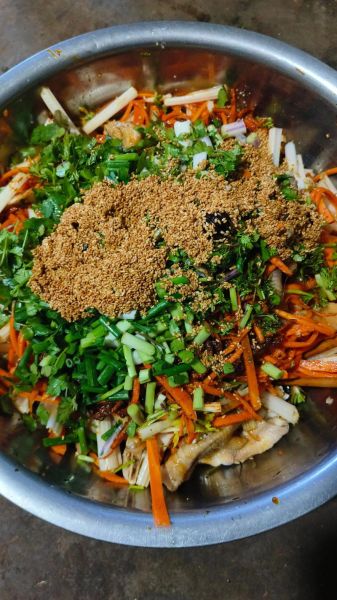 柠檬鸡爪怎么做_柠檬鸡爪做法简单吗-第2张图片-山城妙识