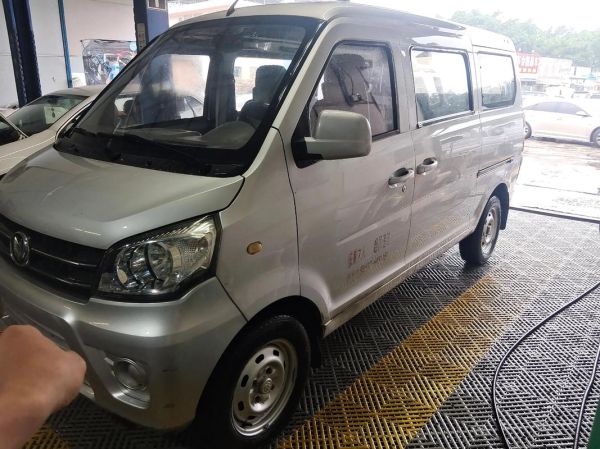 面包车价格多少钱一辆_面包车图片大全-第3张图片-山城妙识 面包车价格多少钱一辆_面包车图片大全-第3张图片-山城妙识