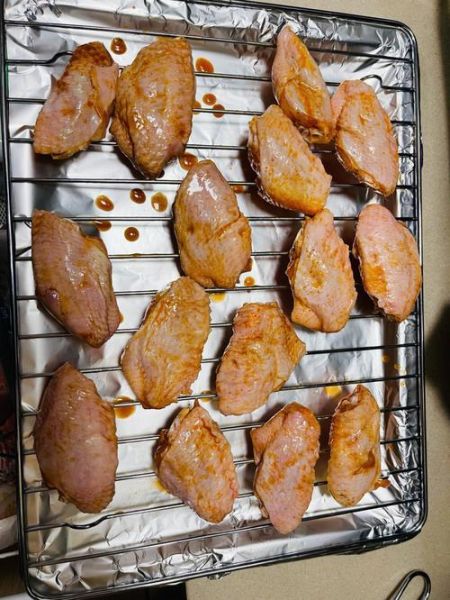 烤鸡翅用烤箱多少度多少分钟_烤鸡翅烤箱温度时间-第2张图片-山城妙识 烤鸡翅用烤箱多少度多少分钟_烤鸡翅烤箱温度时间-第2张图片-山城妙识