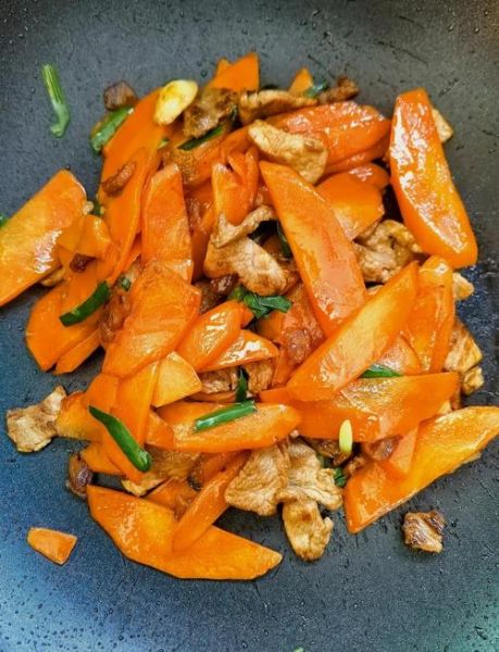 胡萝卜炒肉末怎么做_胡萝卜炒肉末的营养价值-第1张图片-山城妙识 胡萝卜炒肉末怎么做_胡萝卜炒肉末的营养价值-第1张图片-山城妙识
