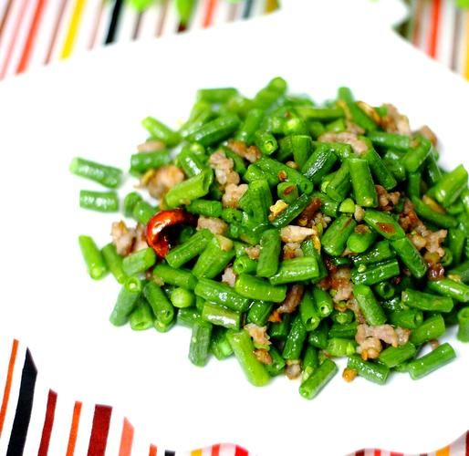 肉末豇豆角怎么炒好吃_肉末豇豆角用焯水吗-第3张图片-山城妙识