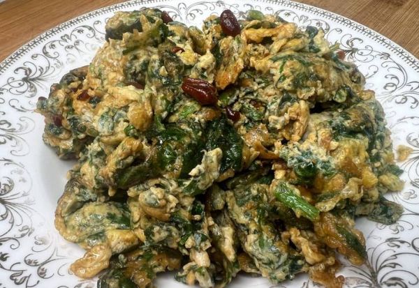 茼蒿炒鸡蛋怎么炒不苦_茼蒿炒鸡蛋的家常做法-第3张图片-山城妙识 茼蒿炒鸡蛋怎么炒不苦_茼蒿炒鸡蛋的家常做法-第3张图片-山城妙识