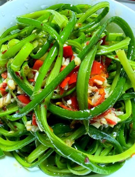 凉拌蒜苗怎么做好吃_家常做法窍门-第1张图片-山城妙识 凉拌蒜苗怎么做好吃_家常做法窍门-第1张图片-山城妙识