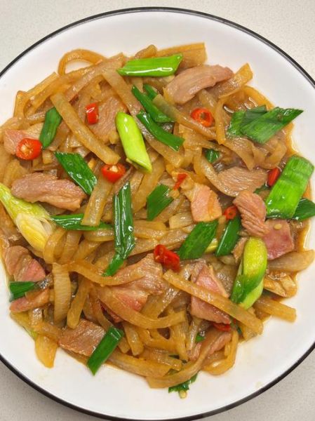 萝卜丝怎么炒好吃_萝卜丝的营养价值-第1张图片-山城妙识