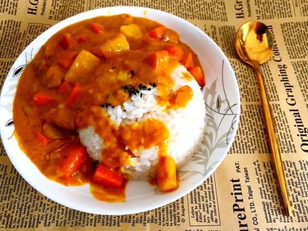 咖喱粉和咖喱酱的区别_哪个更适合做咖喱饭-第1张图片-山城妙识 咖喱粉和咖喱酱的区别_哪个更适合做咖喱饭-第1张图片-山城妙识